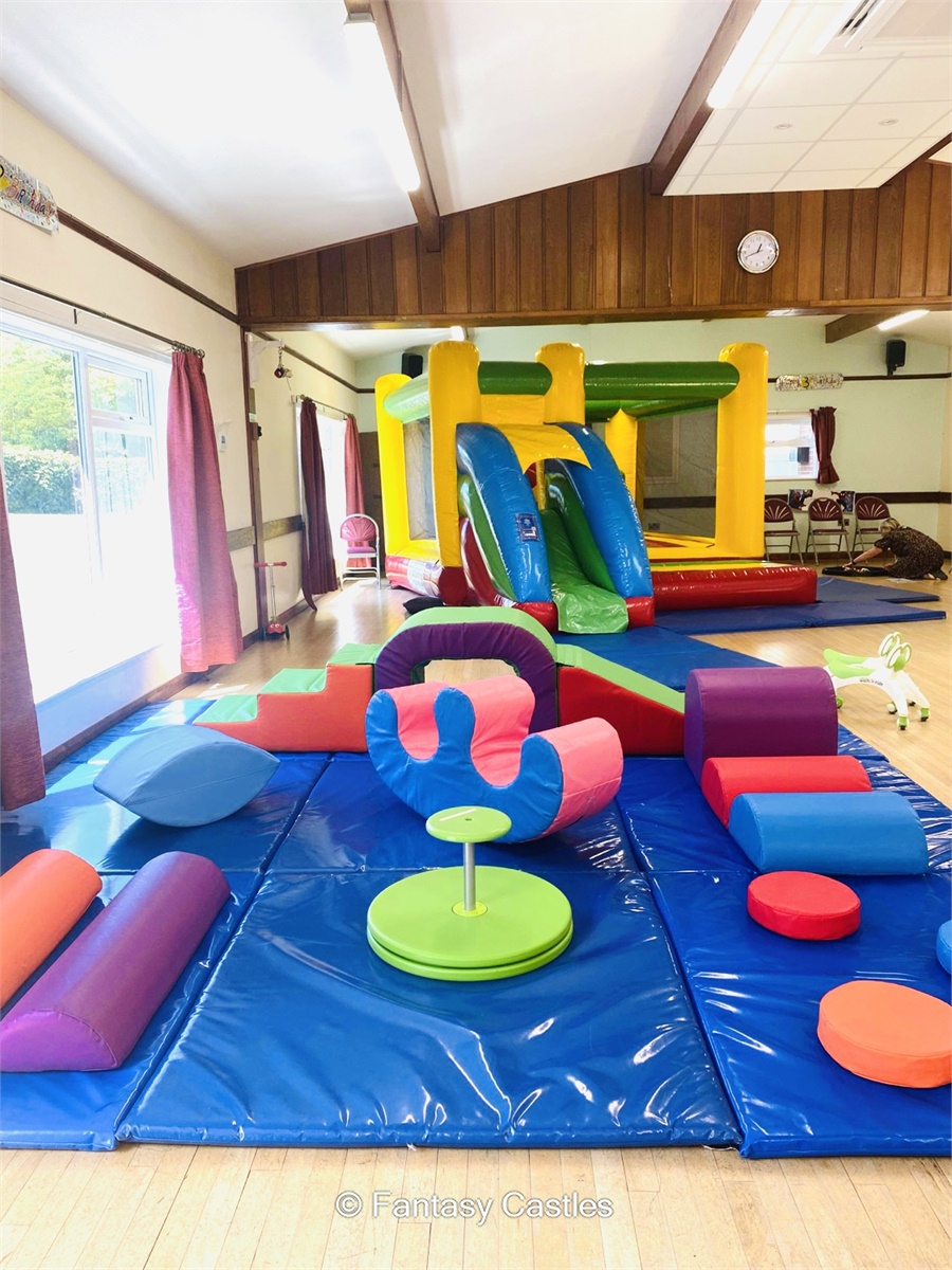 Bouncy castle and soft play for a childrens birthday party | Telford